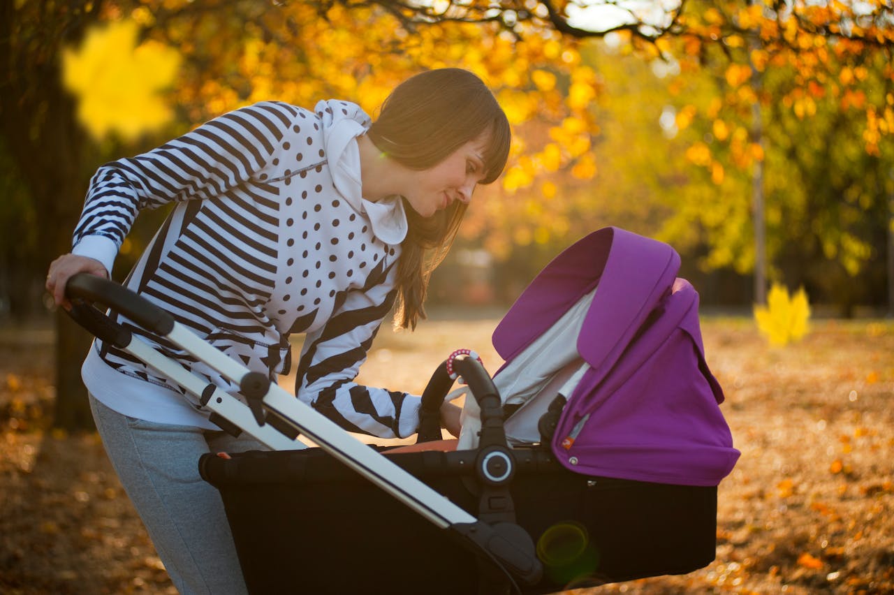 Expert Advice: How to Choose the Right Stroller | 123 Baby Box